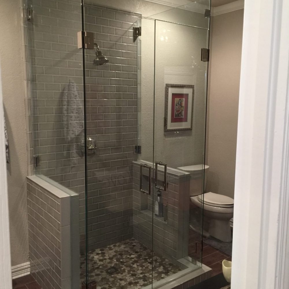Custom Frameless Glass in Dallas TX | Seamless Shower Doors